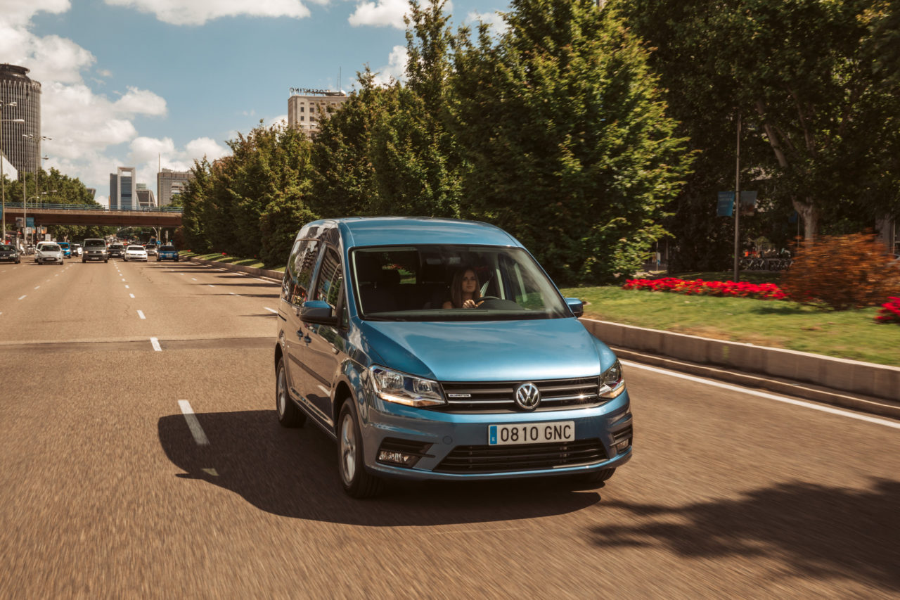 Volkswagen Caddy CNG, bets on efficiency and the environment