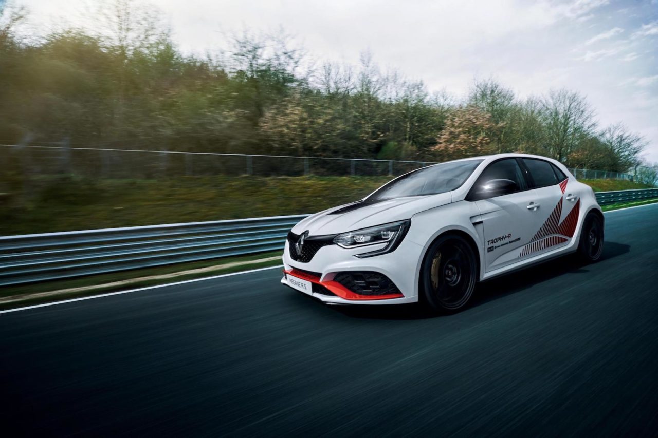 The Renault Megane RS Trophy-R is the new king of the Nürburgring