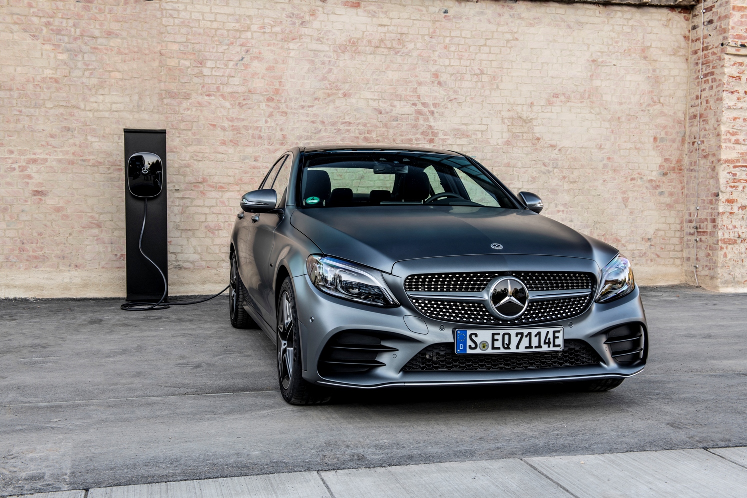 El Mercedes-Benz C 300e es el nuevo integrante EQ Power