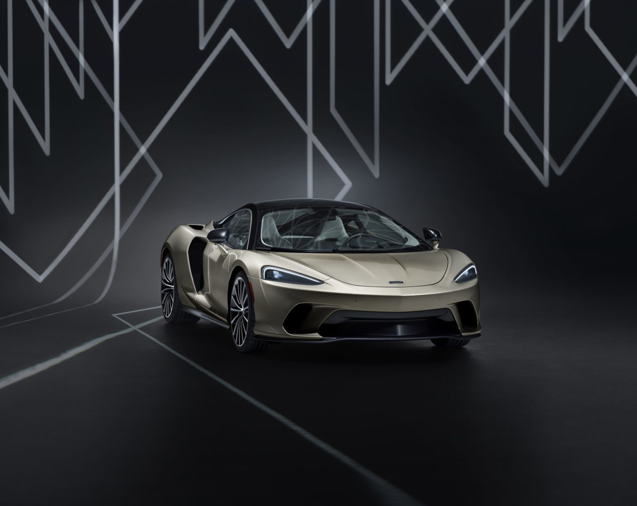 MSO's new McLaren GT to debut at Pebble Beach