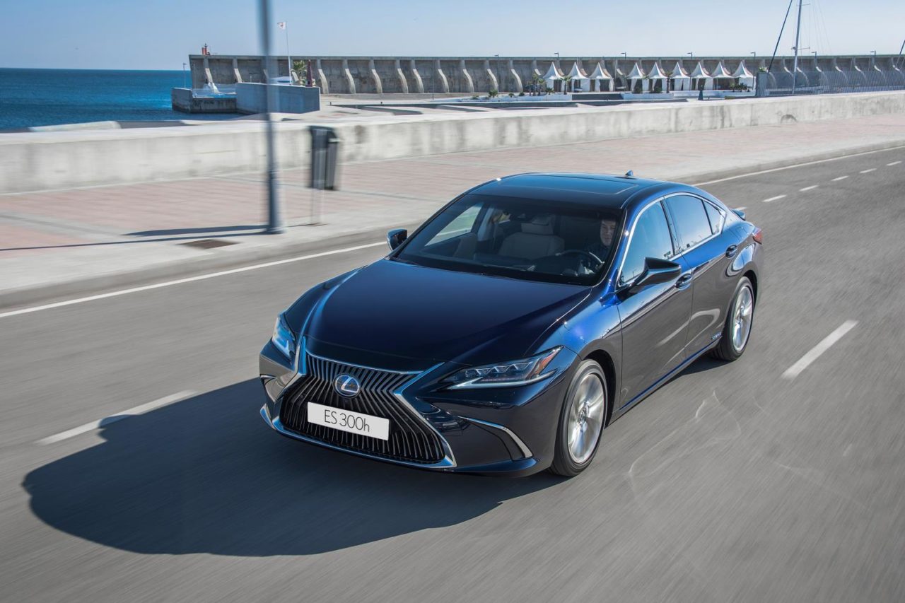 Lexus se actualiza con Apple CarPlay y Android Auto