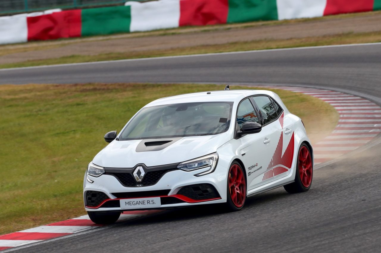 2020 Renault Megane RS Trophy-R slår Suzuka-rekorden