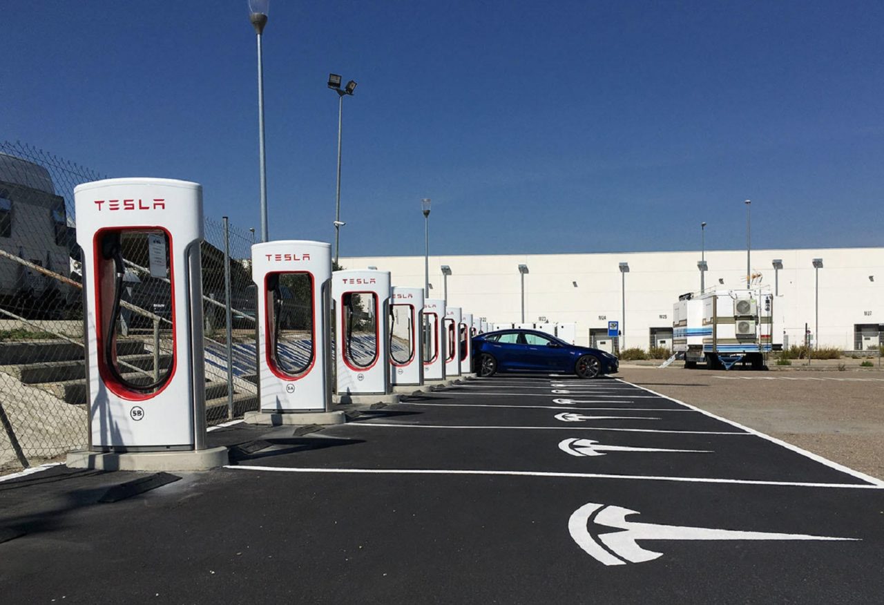 Tesla opens 500th charging station with V3 charger