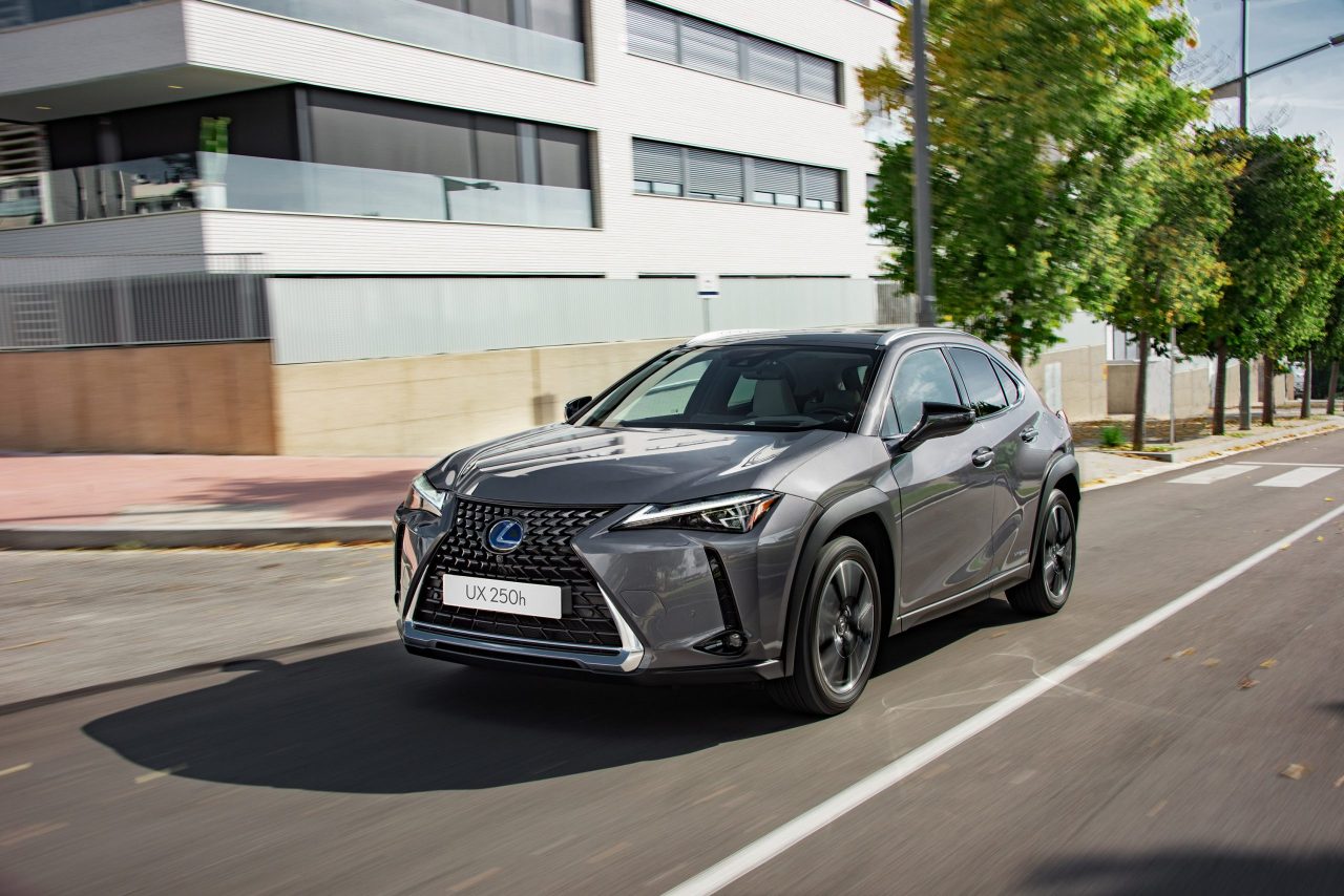Lexus UX 250h Executive Plus: SUV, híbrido y premium