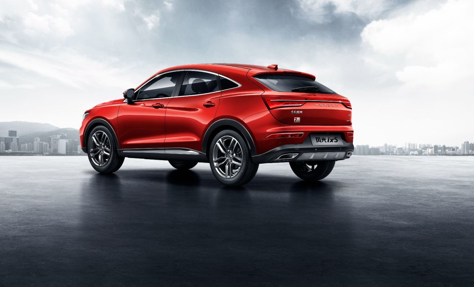 DFSK comienza en España la venta del IX5