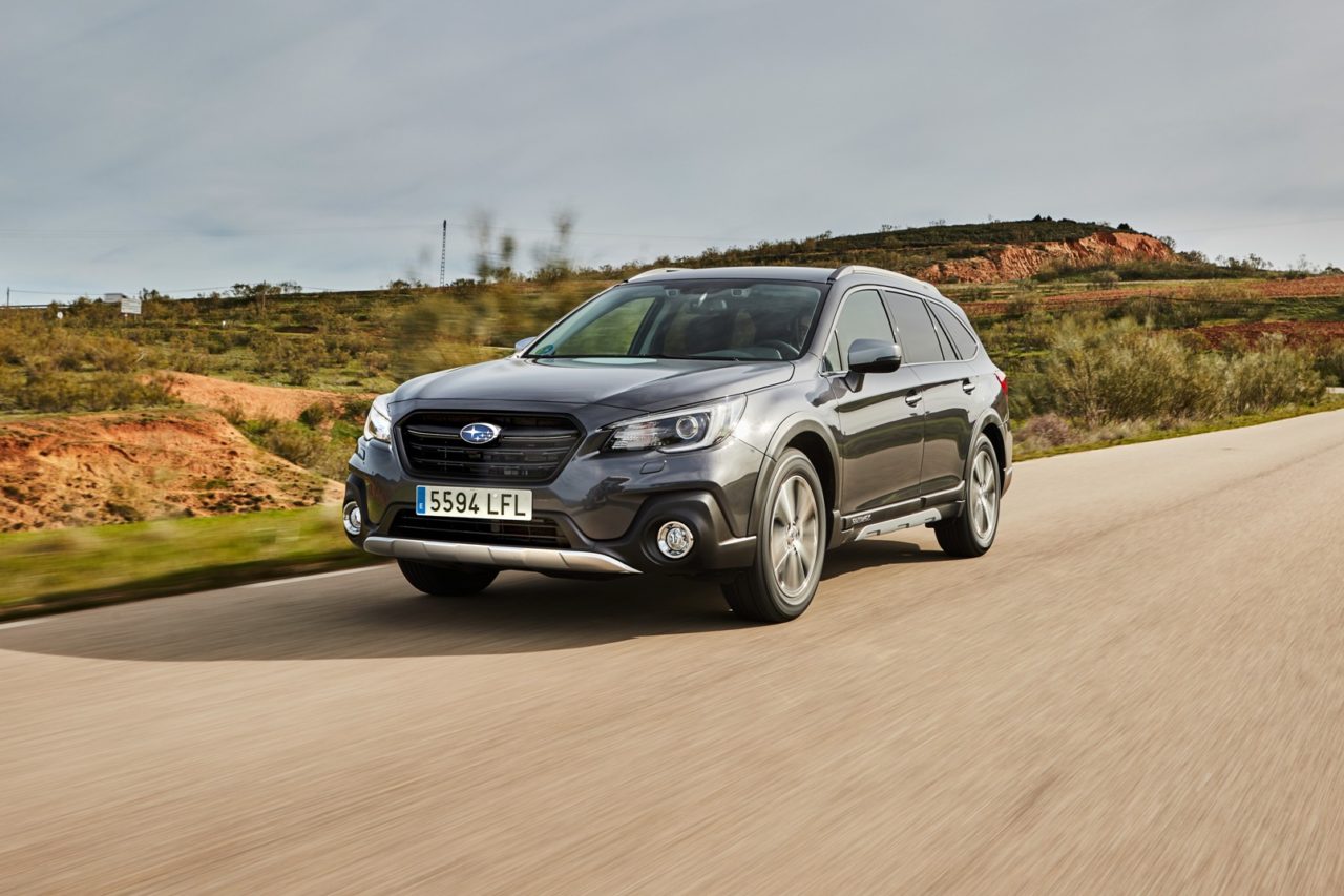 Subaru Outback Silver Edition 2020 (23)