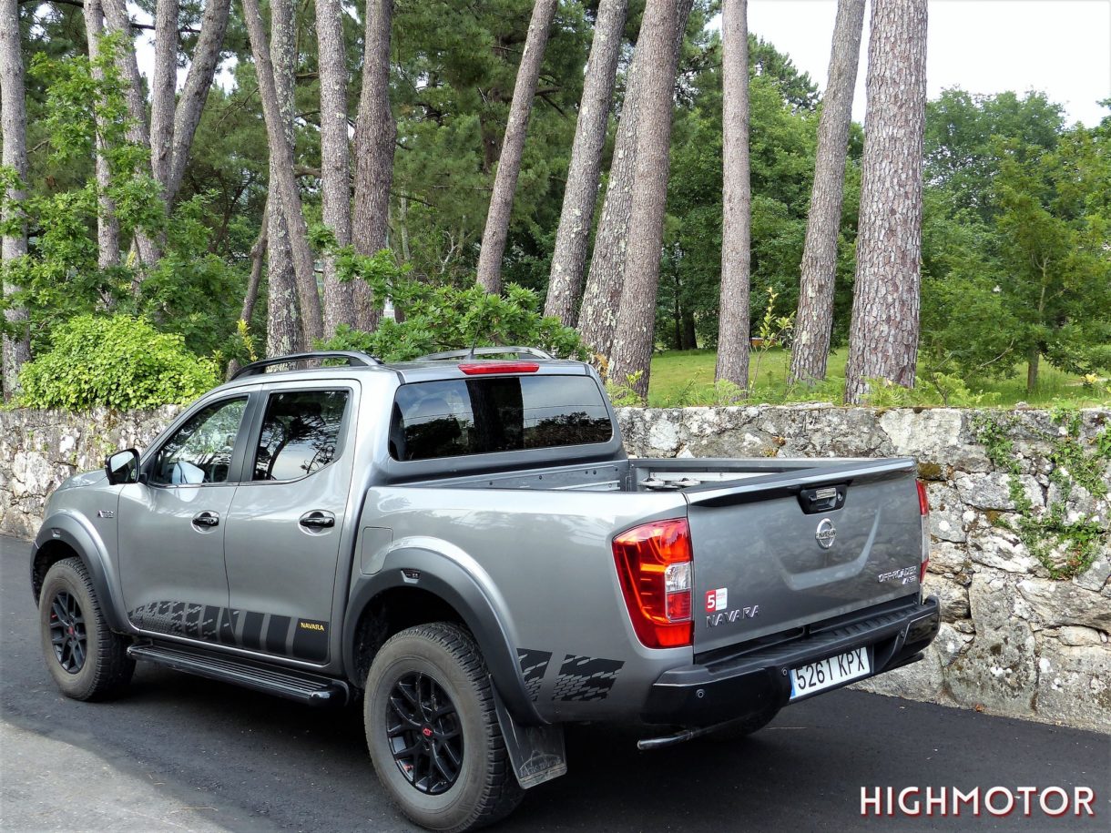 Nissan Navara At32 028