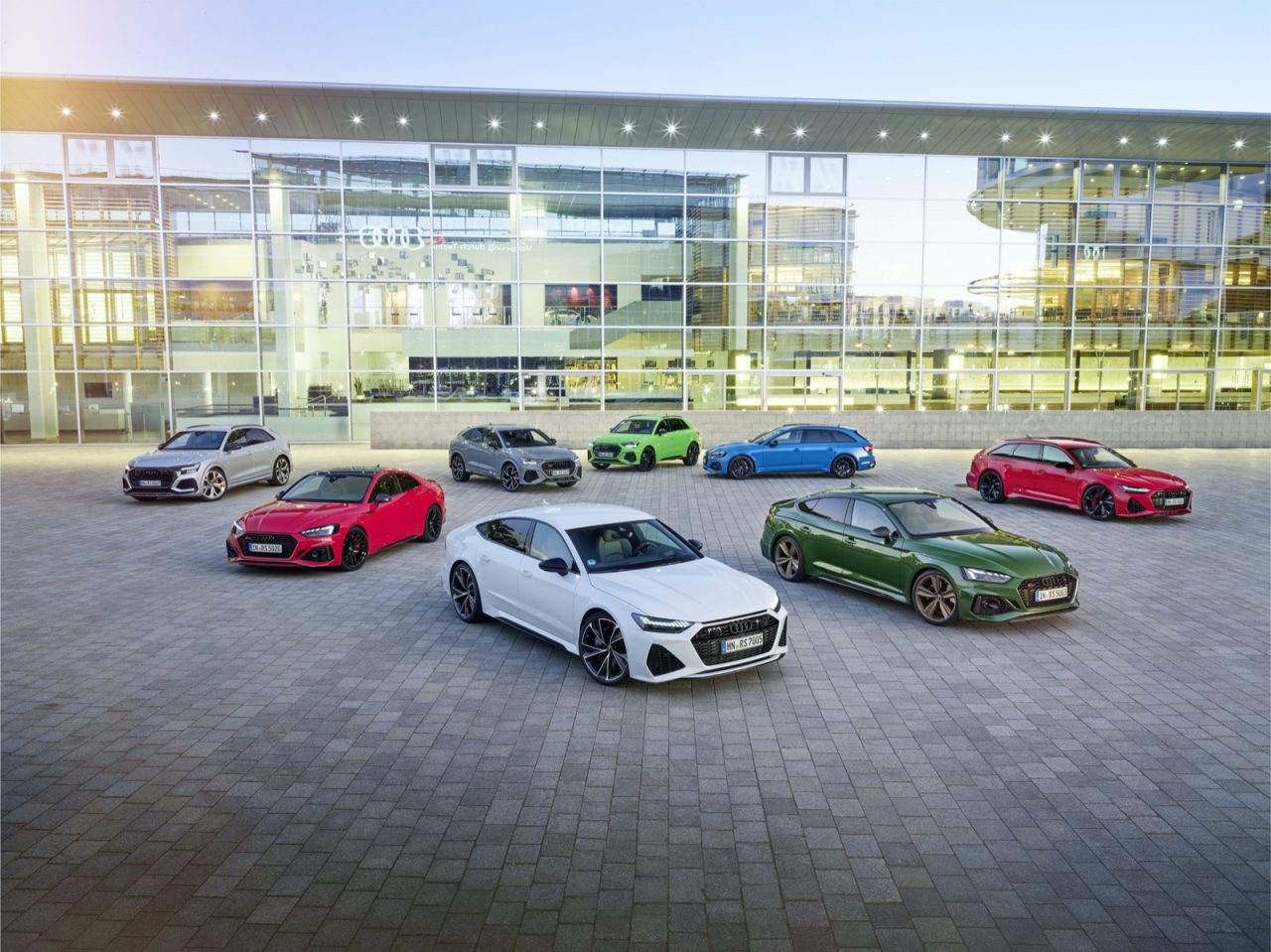 Audi shows off by bringing together its entire range of RS models