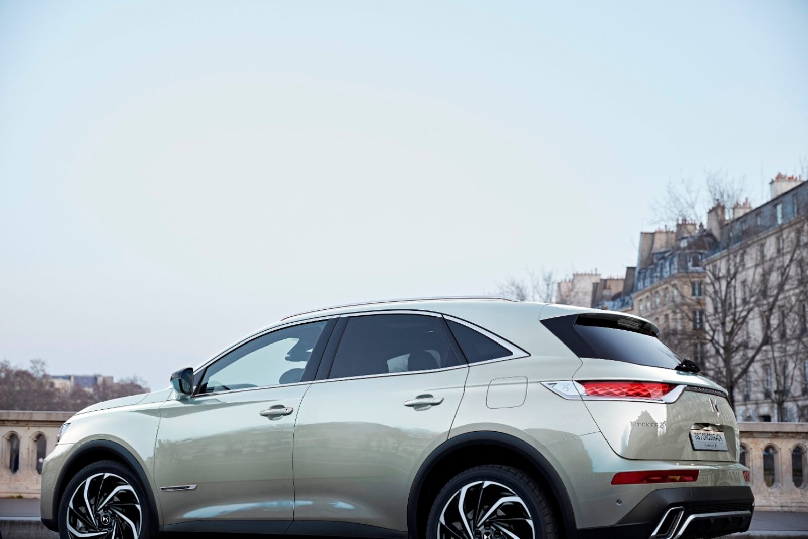 El DS 7 Crossback E-Tense 225 es la nueva motorización