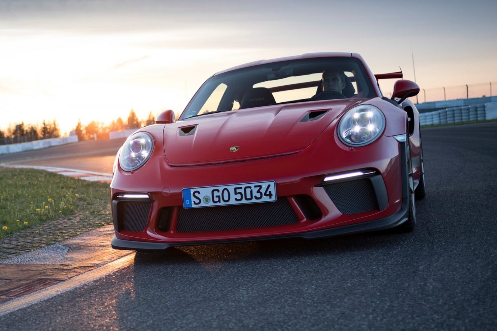 Touring o estándar, el nueve-once GT3 es el rey de la pista
