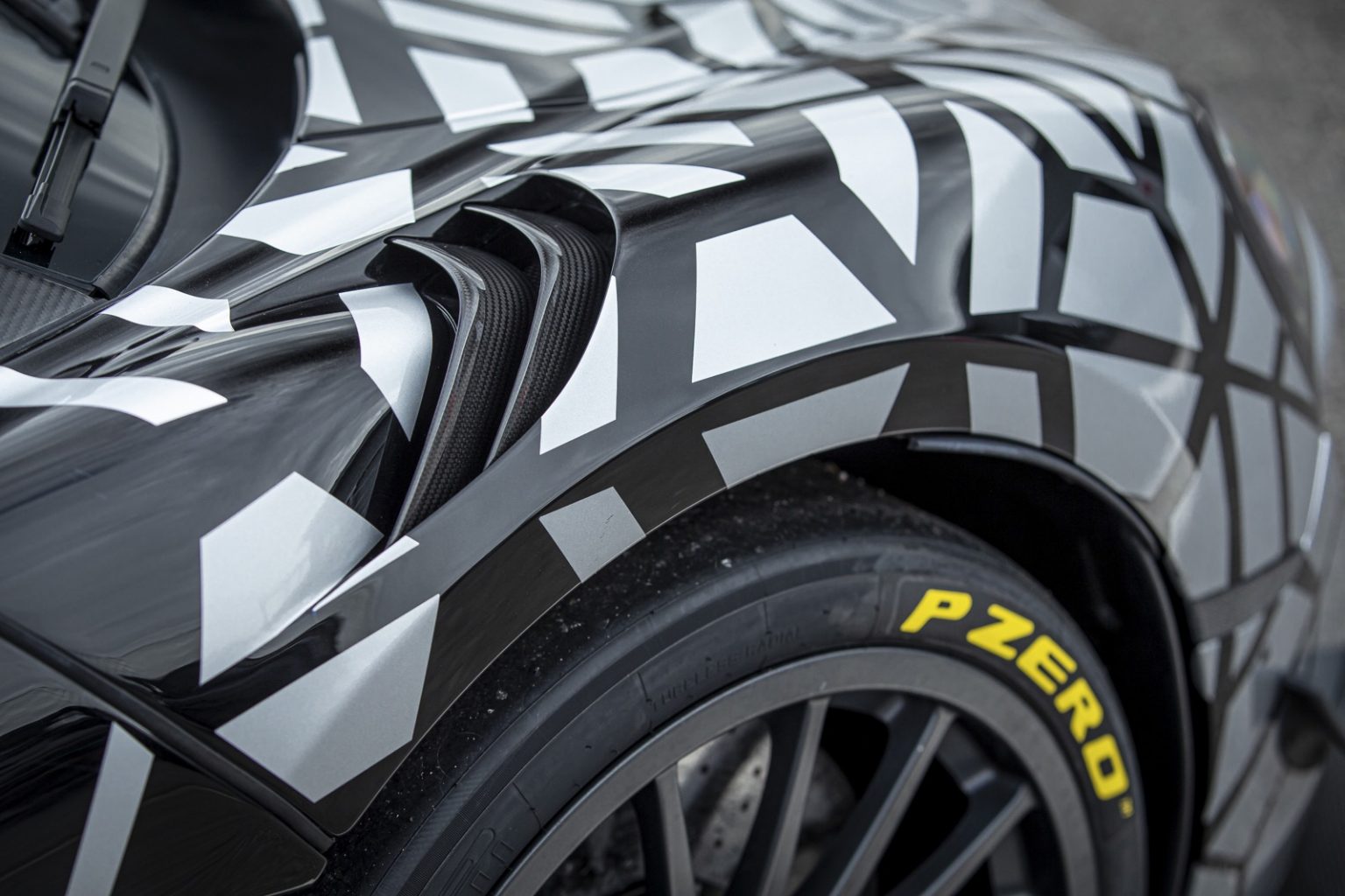 McLaren predstavlja paket R za novi 620R