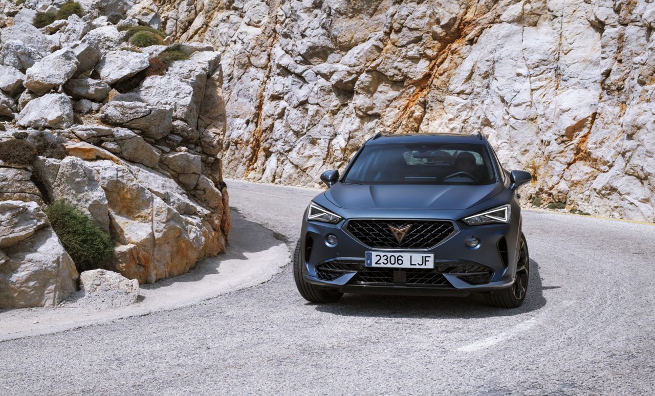 The new CUPRA Formentor VZ starts sales in Spain