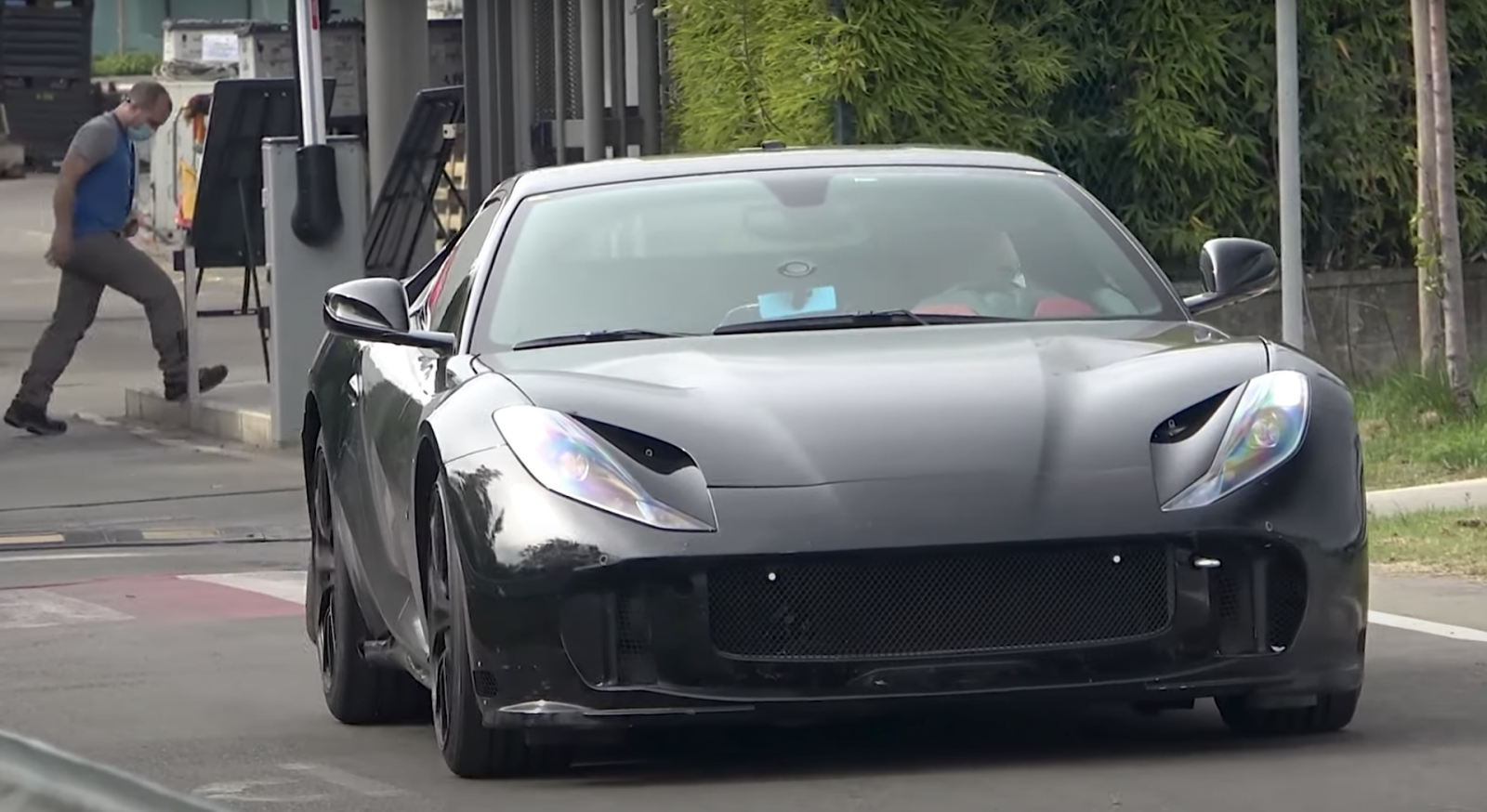 Ferrari 812 VS: así se llamará el 812 Superfast más radical