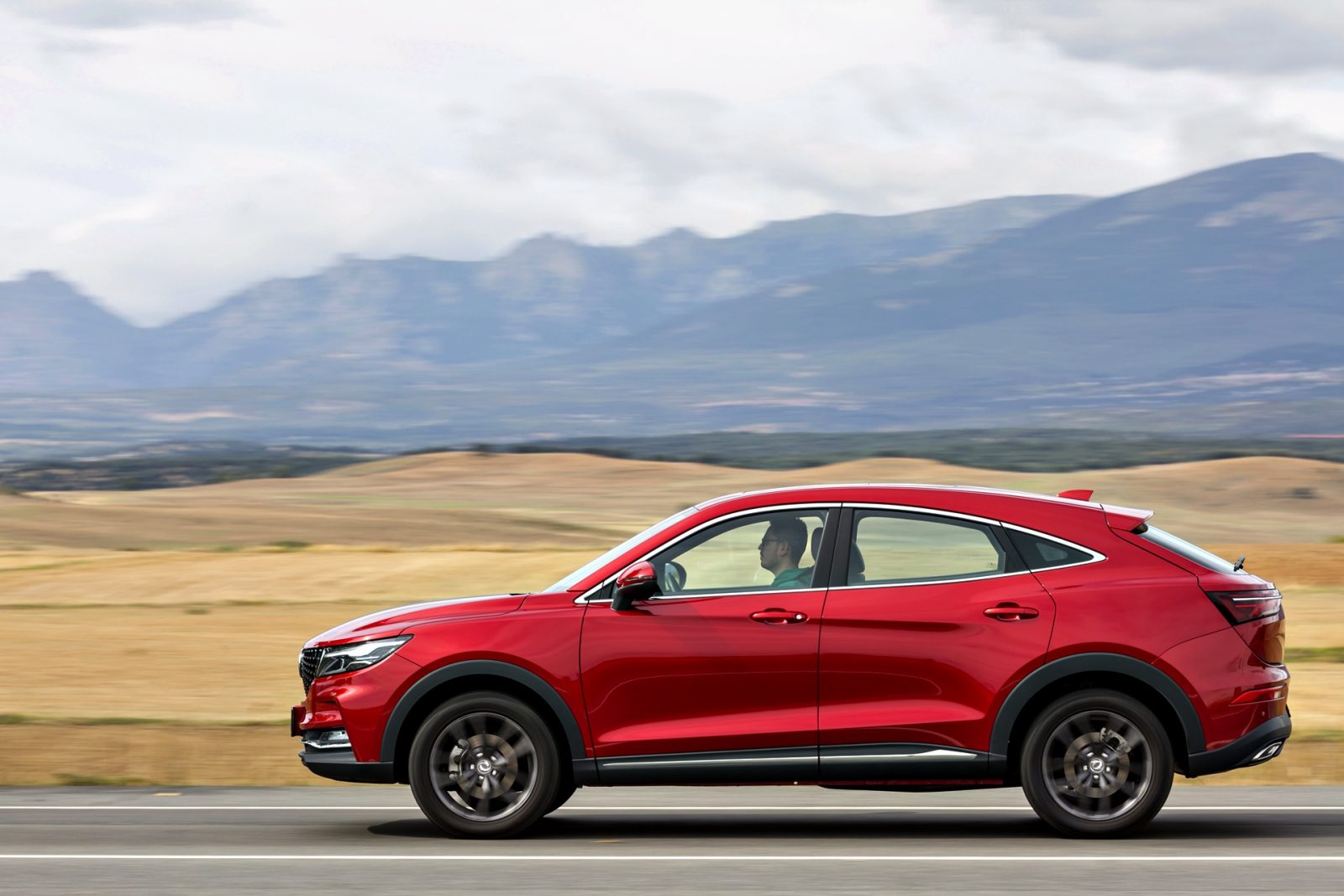 Toma de contacto: DFSK F5, un SUV coupé chino con hambre