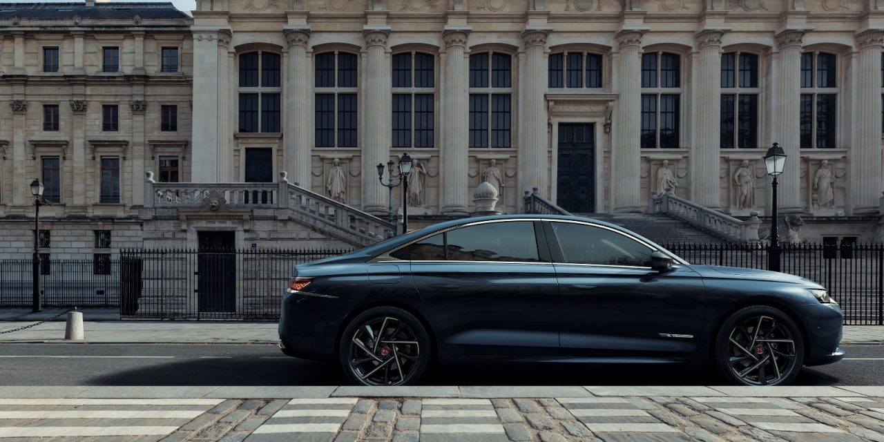 The new DS 9 sedan goes on sale in Spain