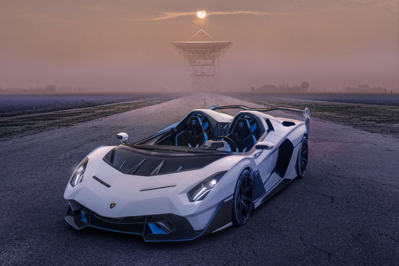 Lamborghini bevestigt het: er komen in 12 twee V2021-modellen