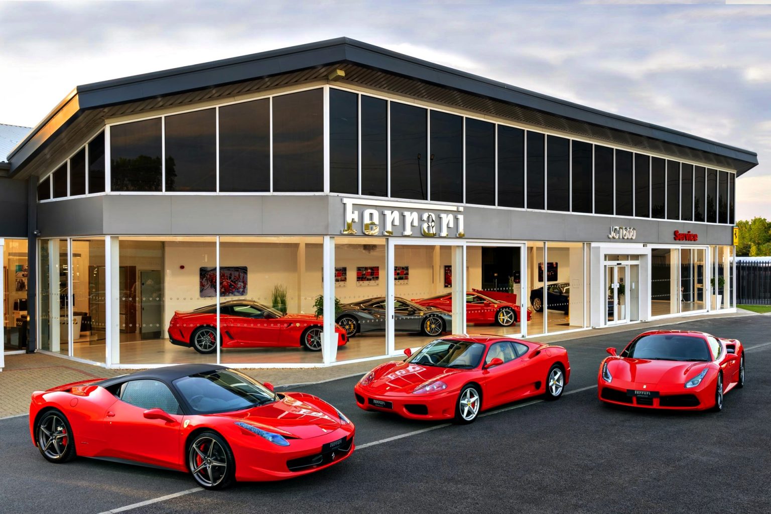 Concesionario Ferrari Mantenimiento Taller (1)