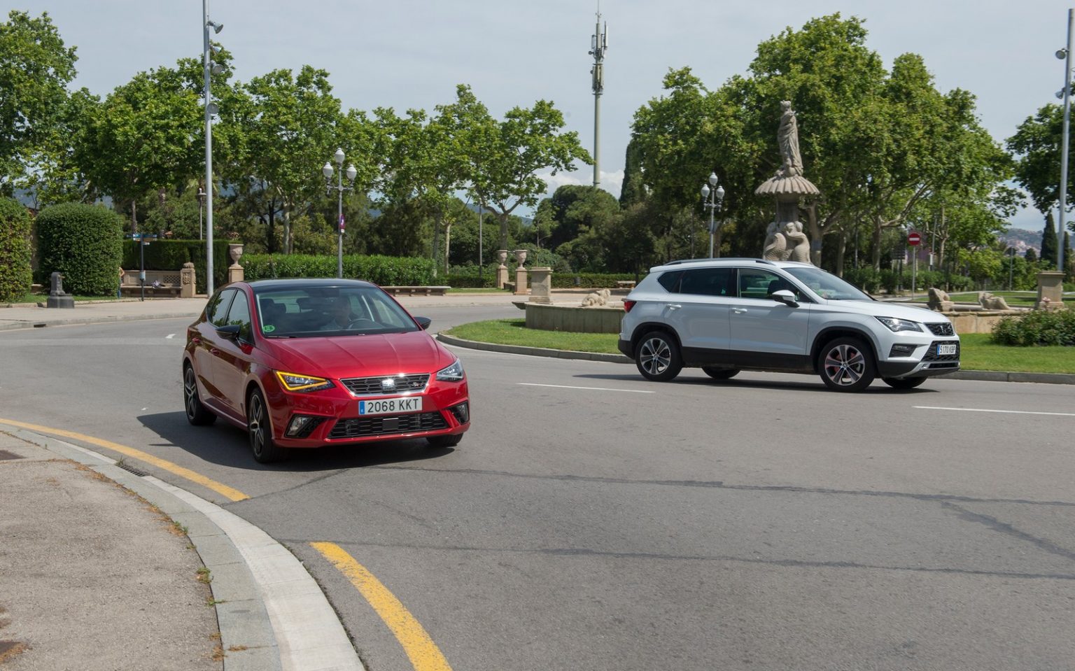 3 claves de la DGT para circular correctamente en una rotonda