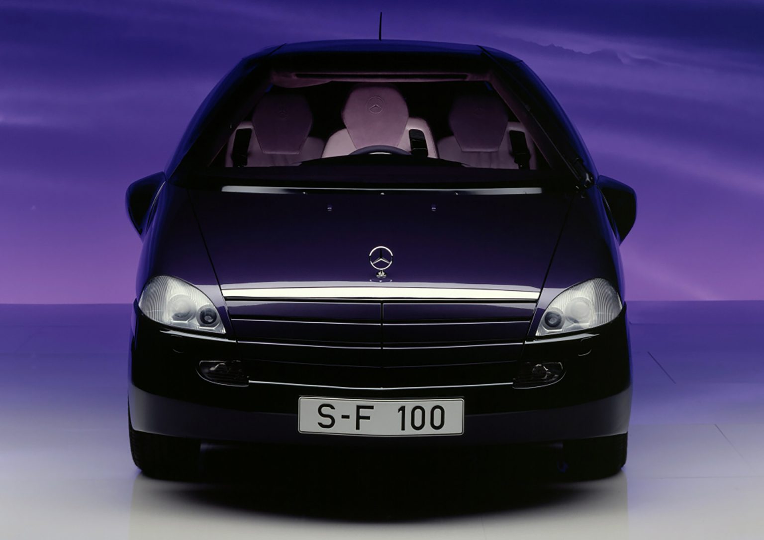 Mercedes-Benz F100, el concept que se anticipó al futuro