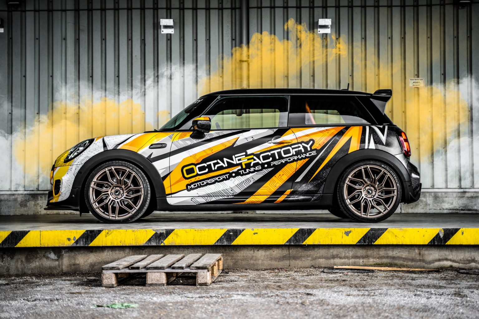 John Cooper Works-nek öltözött MINI SE, de elektromos