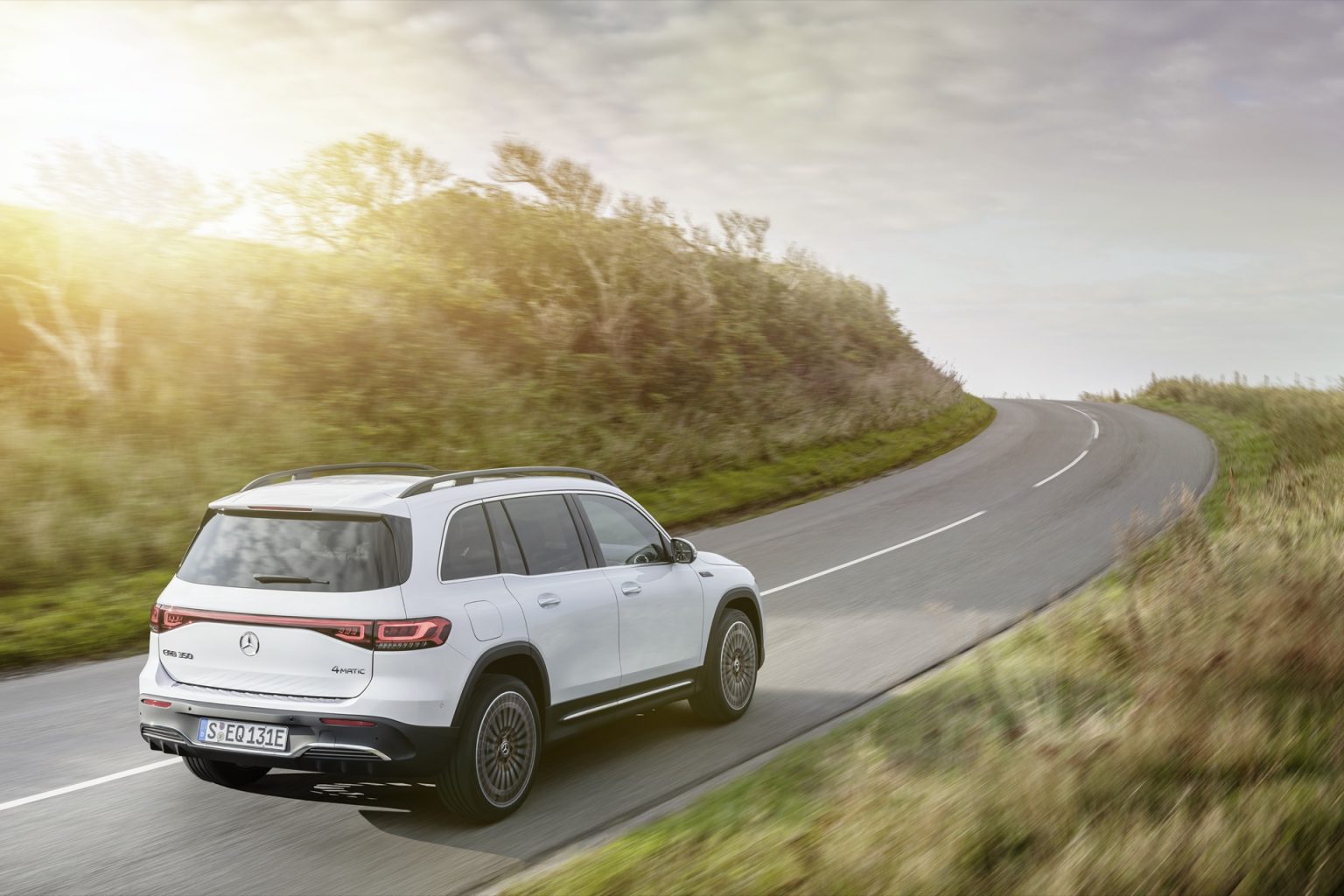 Mercedes-Benz begins recalling the EQB SUV ahead of the imminent ...