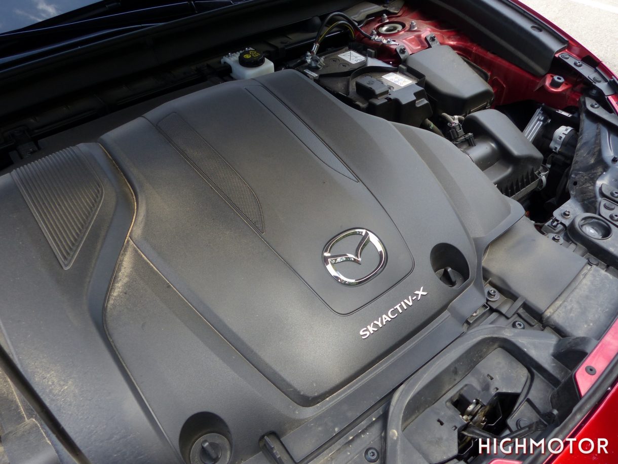 Review and test Mazda CX-30 2.0 e-Skyactiv-X 186 CV