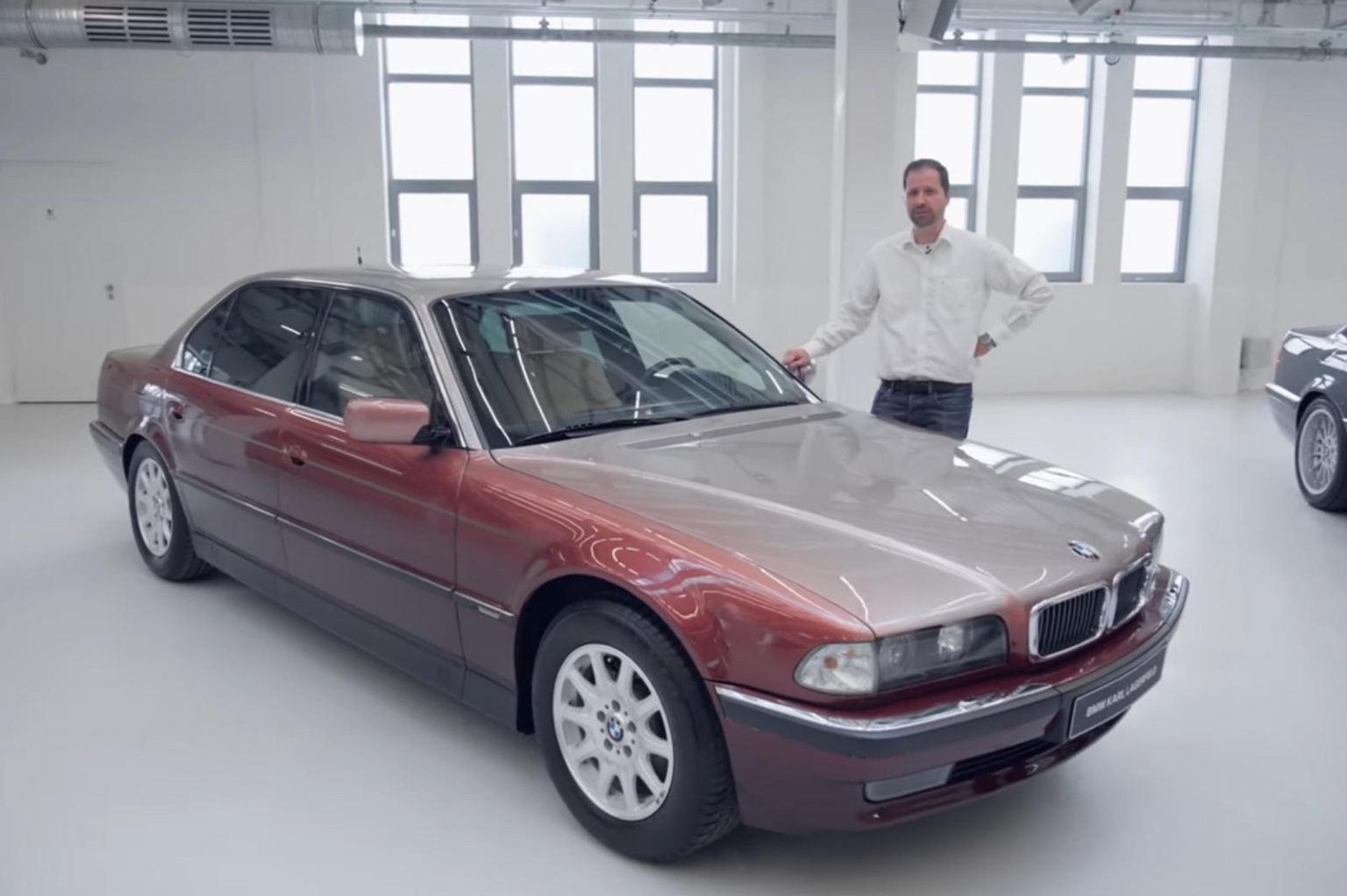 Coches con historia: así es el mítico BMW 750iL, e38