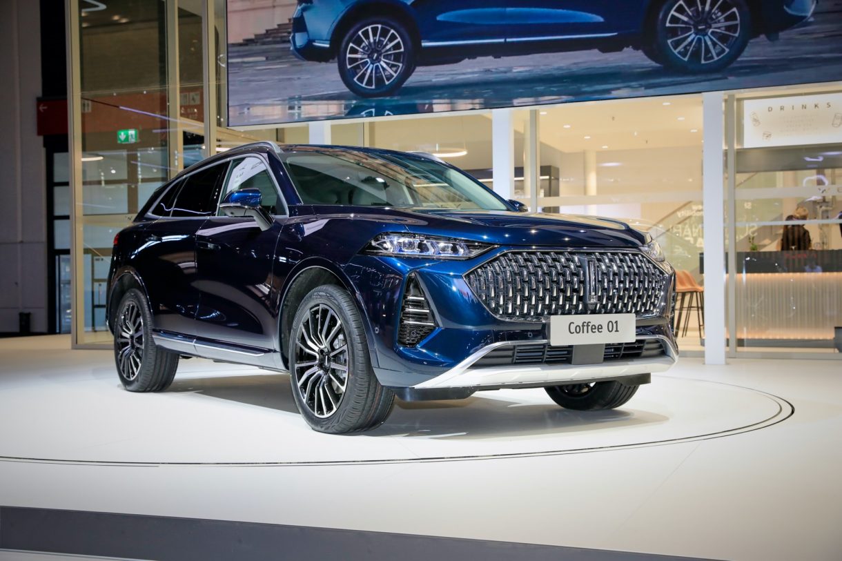 Wey Coffee 01, híbrido enchufable chino que llega a Europa