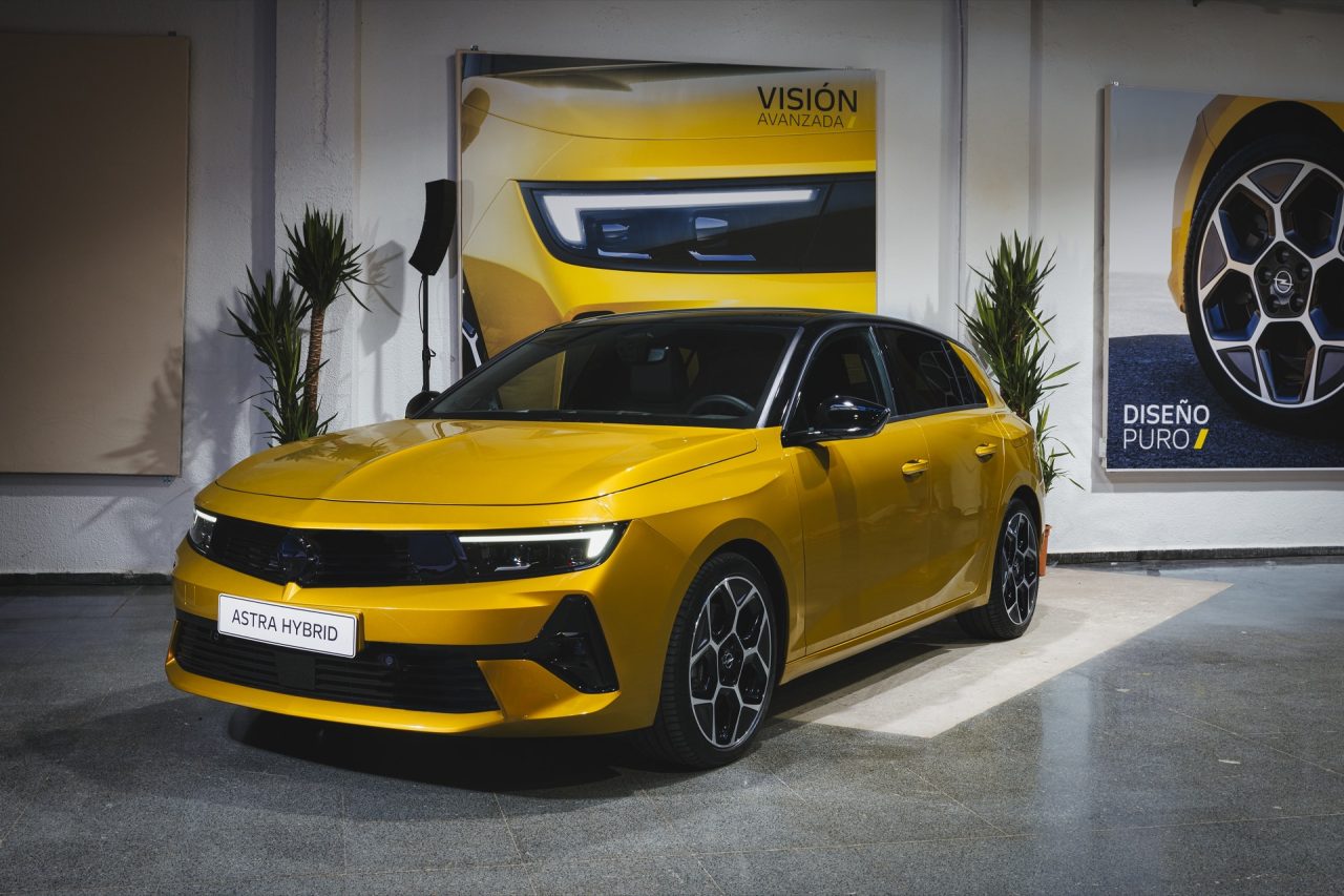 신형 오펠 아스트라(Opel Astra) 첫 가격 발표