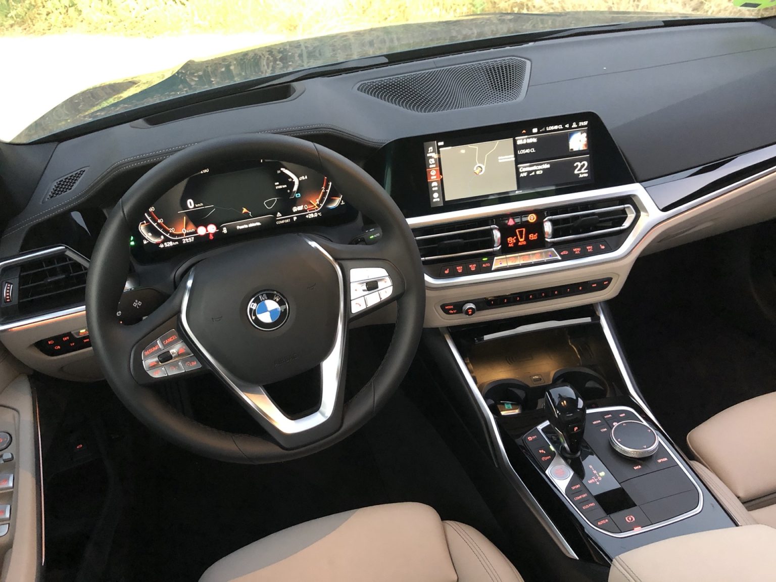 Probamos el BMW 320i, una berlina muy lógica