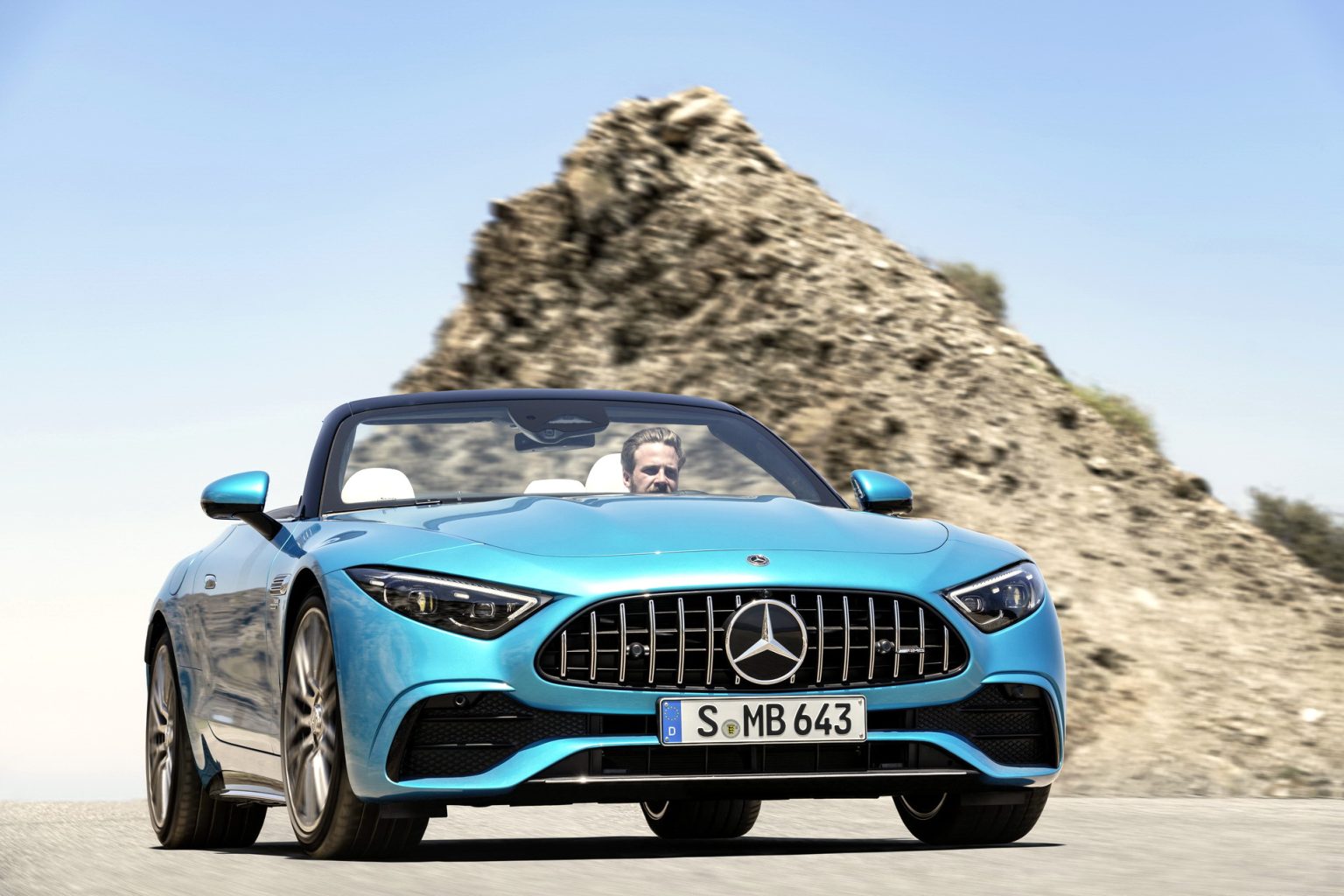 Mercedes-AMG SL43, la nueva versión de entrada del roadster