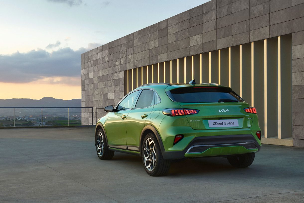 The Kia XCeed joins the electrification movement with a mild hybrid version
