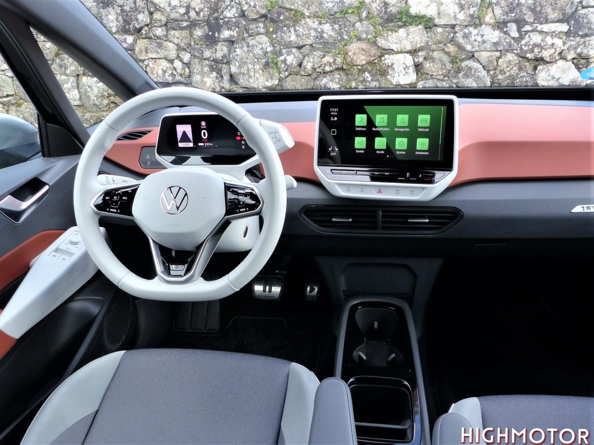 Review and test Volkswagen ID.3 and ID.4, which is the best option?