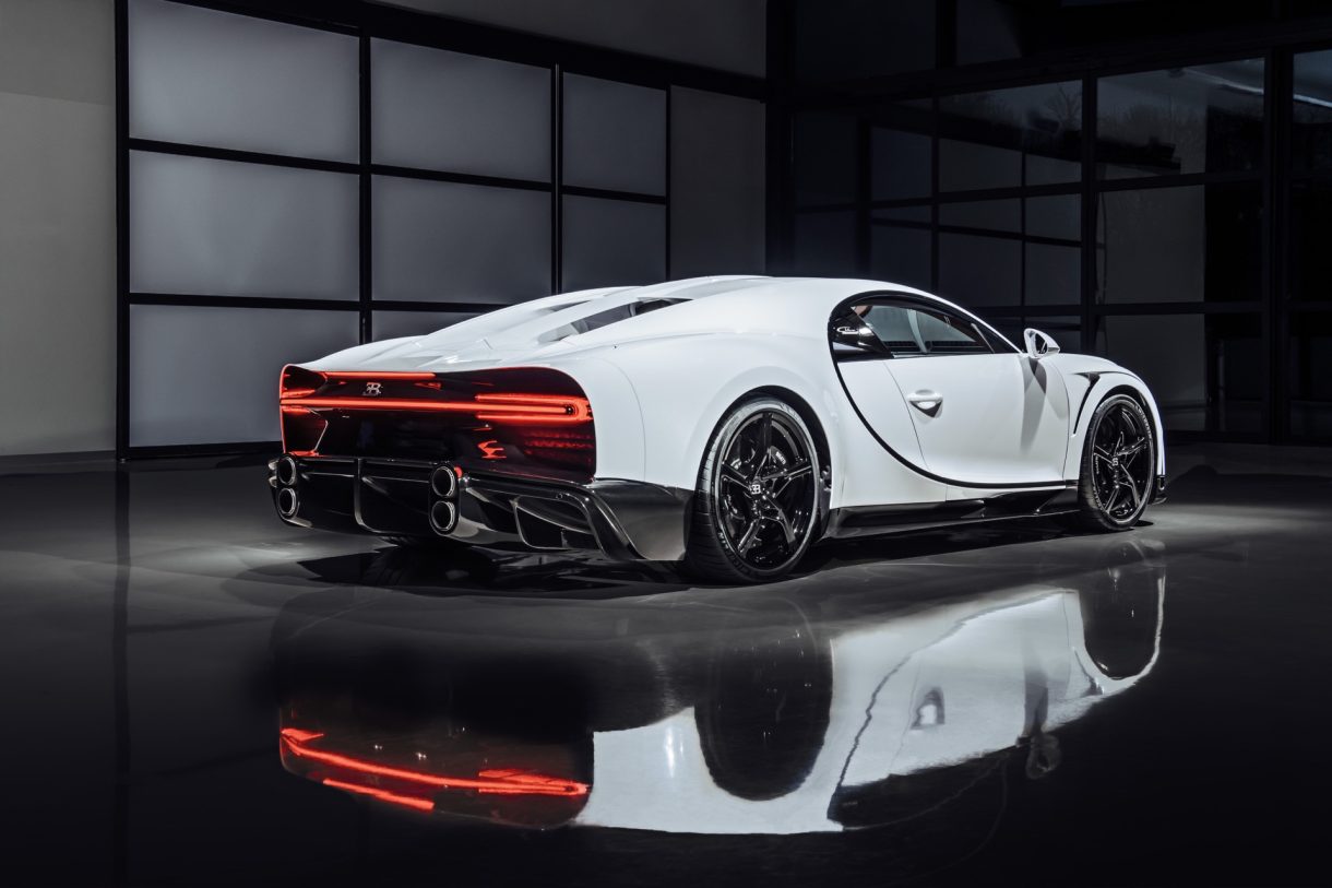 Bugatti's W16: a unique engine