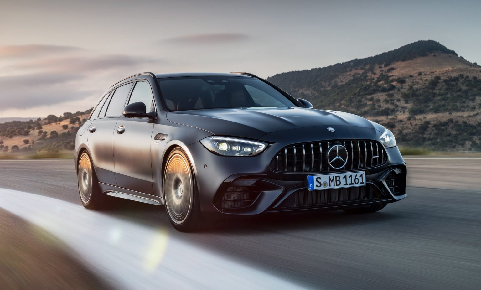 Mercedes-AMG C63 SE Performance is een plug-in hybride