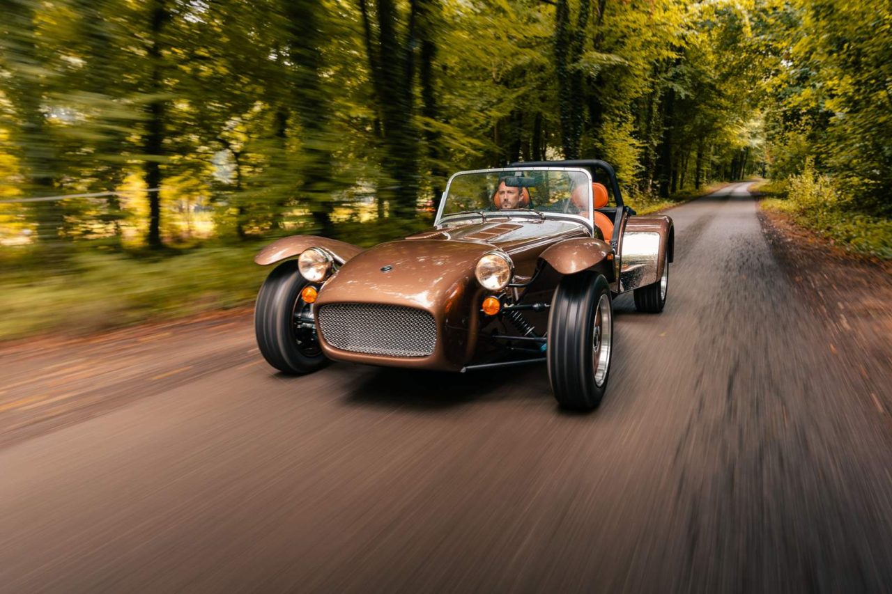Caterham Super Seven 600 Super Even 2000 (2) Caterham Super Seven 600 Super Even 2000 (2)