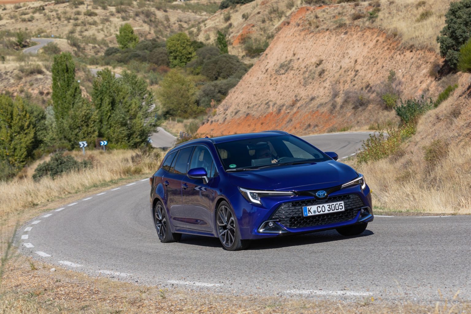 Toyota Corolla Electric Hybrid 2023 (6)