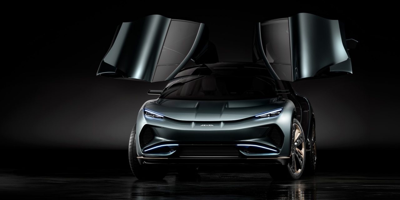 Aehra presenta un SUV eléctrico que quiere sorprender