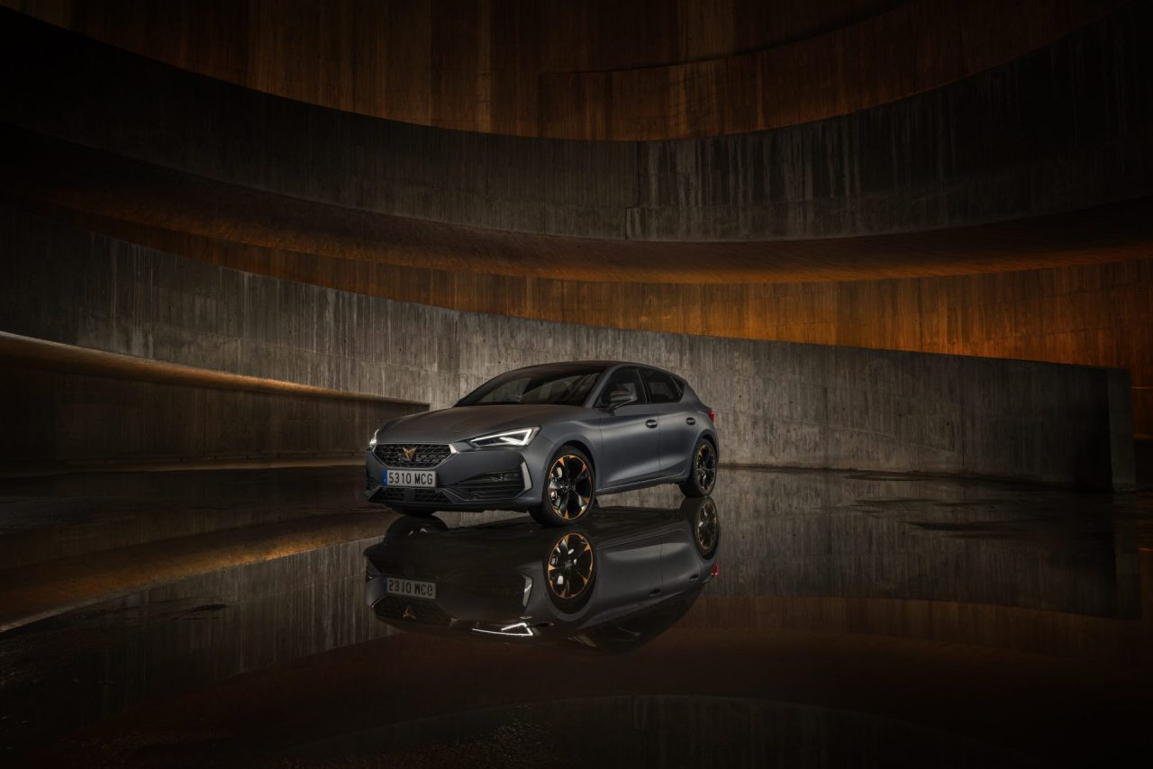 CUPRA León eTSI 150 CV DSG, the first model with ECO label from the ...