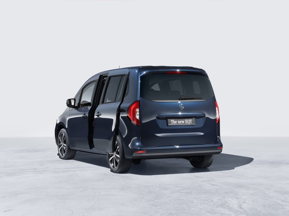 Mercedes-Benz EQT: the compact electric MPV