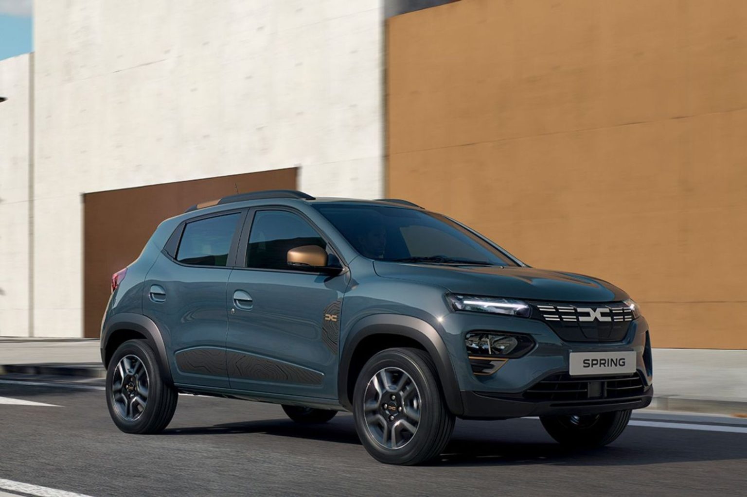 Dacia Spring receives the Extreme finish and a more powerful engine