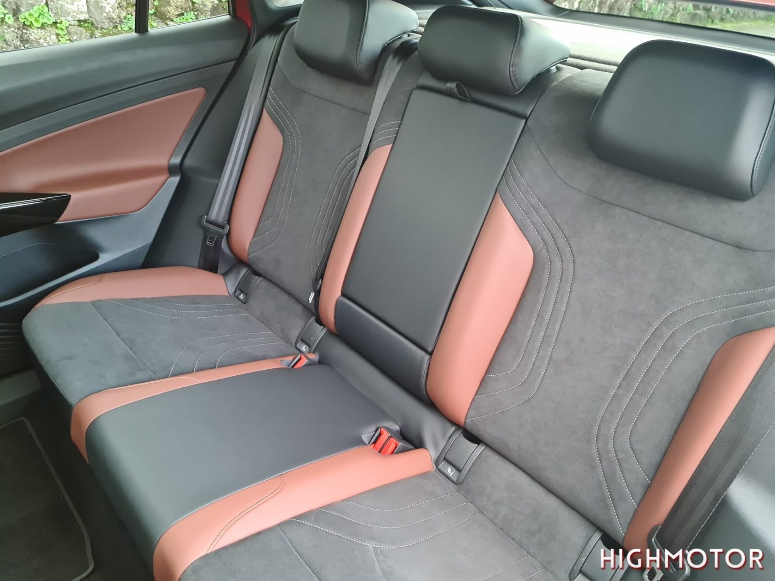 Prueba Volkswagen ID.5 Pro Performance y VW ID.5 GTX, analizamos sus 10 ...