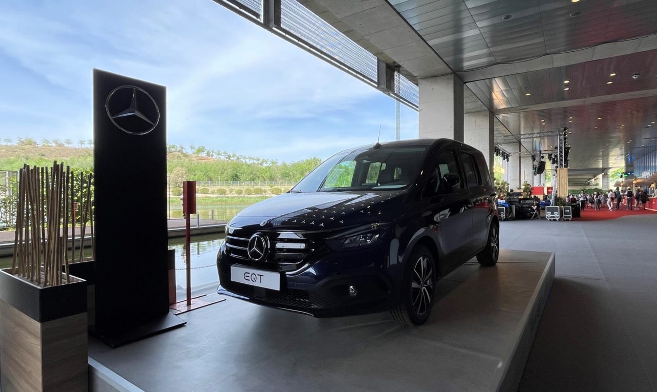 La Mercedes EQT 200 sera exposée au Mutua Madrid Open jusqu'au 7 mai