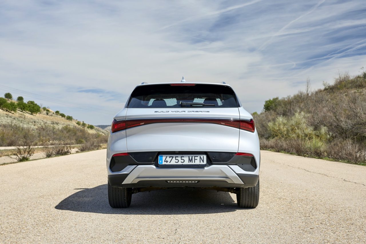Probamos el BYD Atto 3, el SUV eléctrico chino que compite con los mejores
