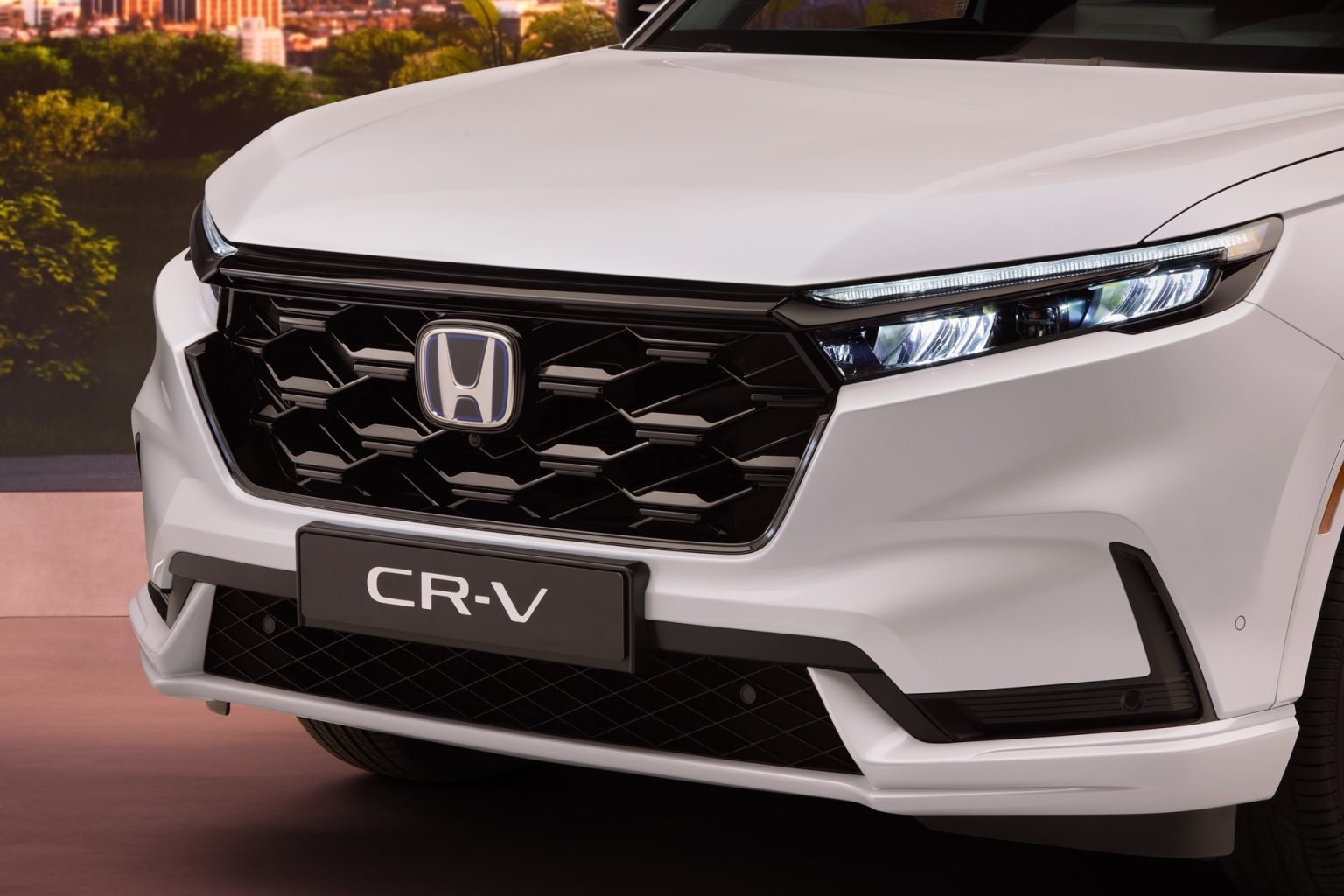 Honda anuncia los precios y especificaciones del CR-V Honda anuncia los precios y especificaciones del CR-V
