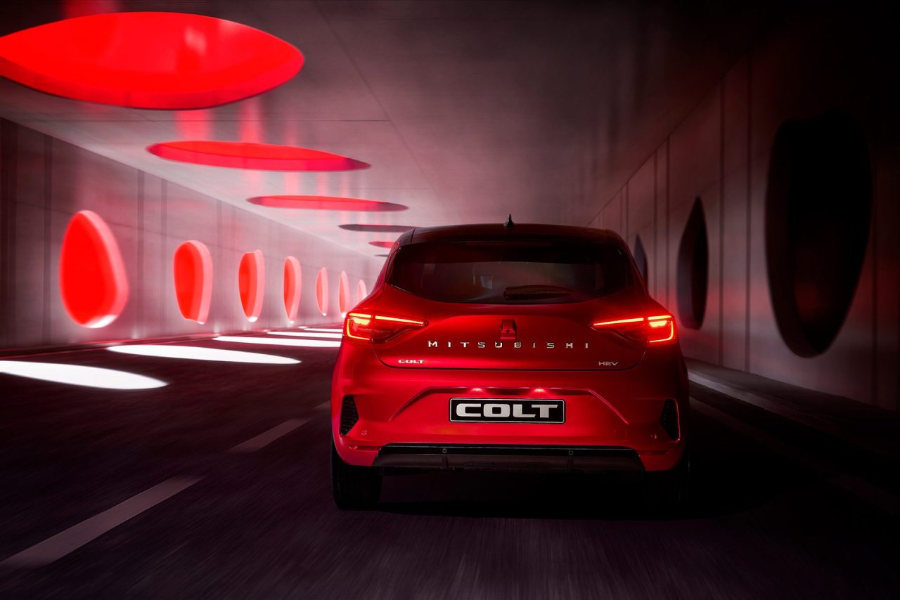 Mitsubishi Colt 2023 (4)