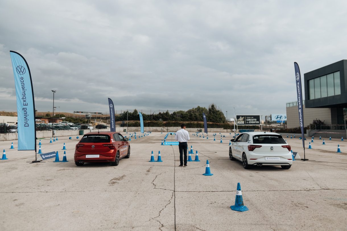 Volkswagen Driving Experience: 20 anos de cursos de condución