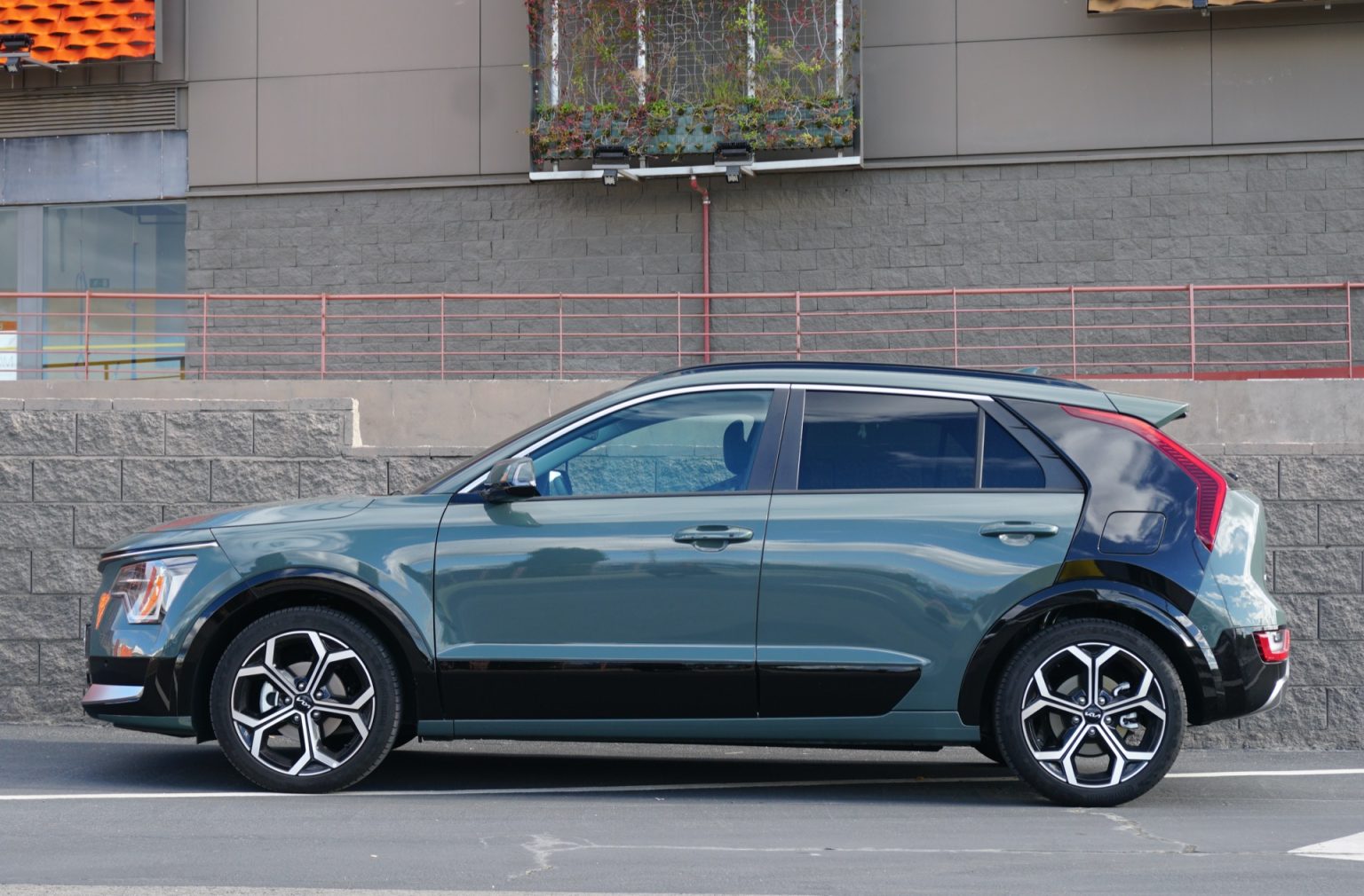 Test et avis : Kia Niro HEV, un SUV hybride très équilibré