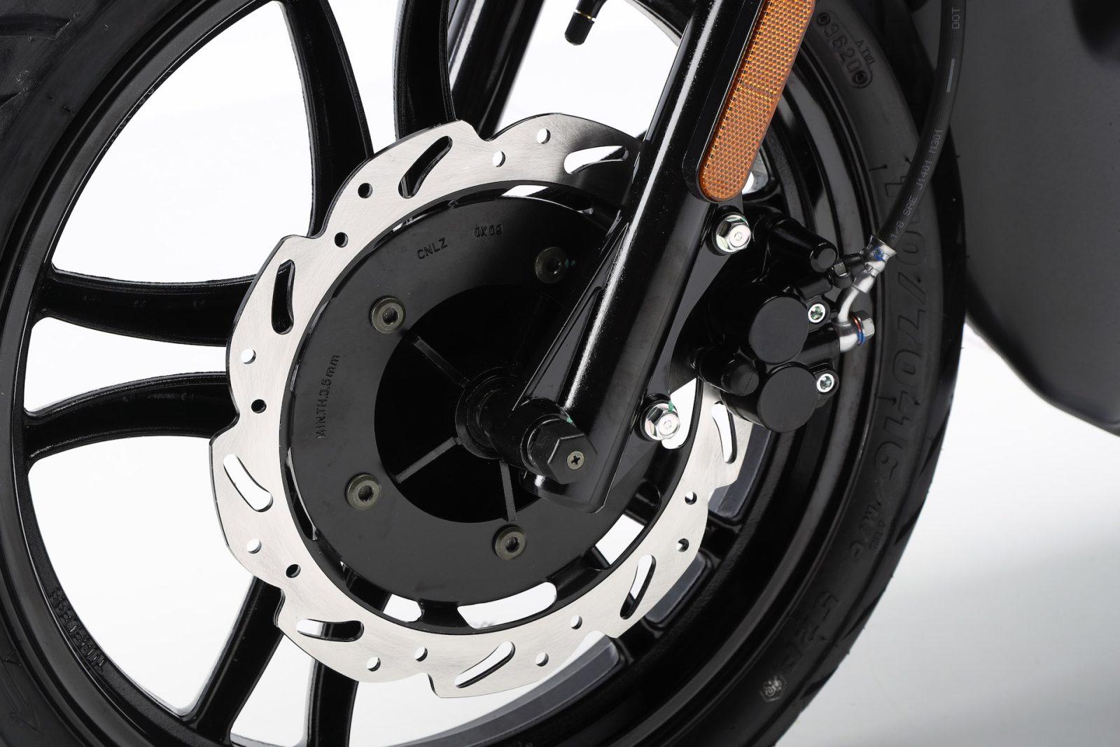 SYM Symphony 125: best-seller com equipamento atualizado por apenas 2.599€