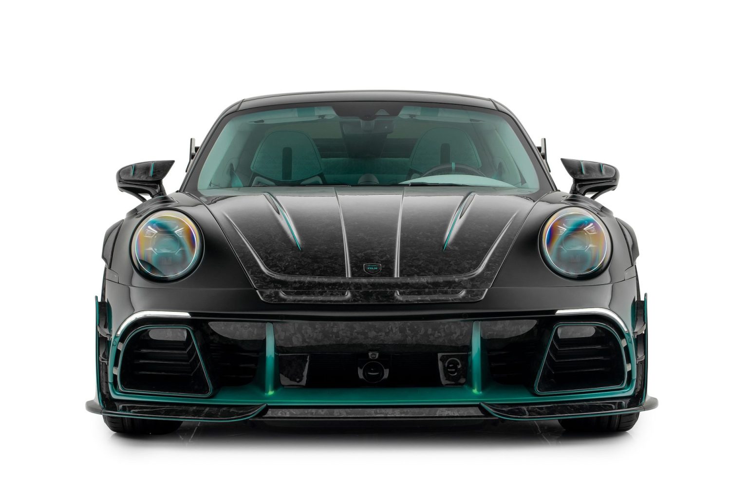 Mansory muestra su nuevo P9LM EVO 900 limitado a 10 unidades